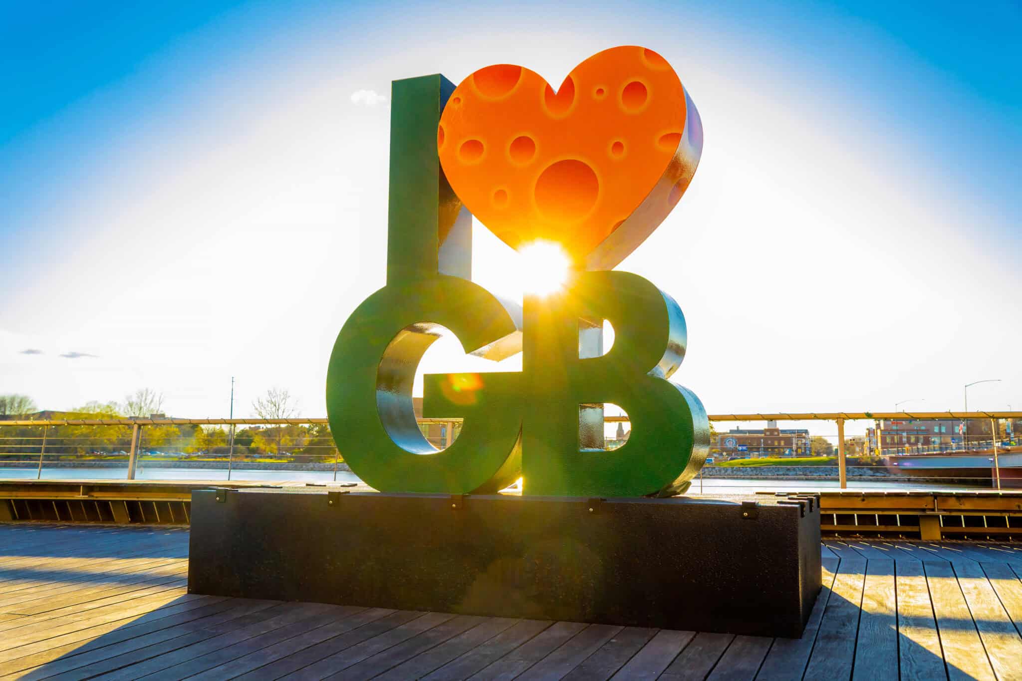 People & Community | Giving Back in Green Bay